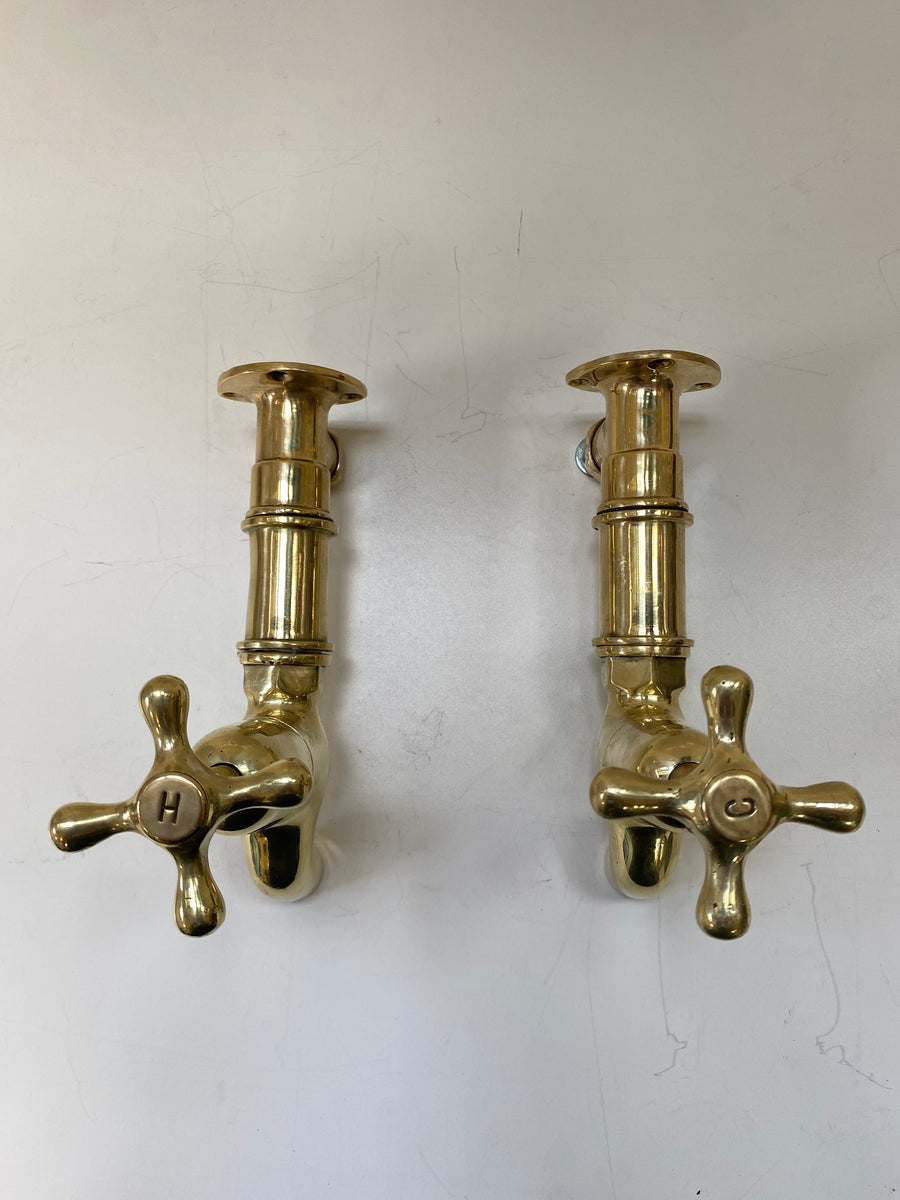 Large 3/4" Edwardian Wall-Mounted Bib Taps with a Higher Flow Rate for ...